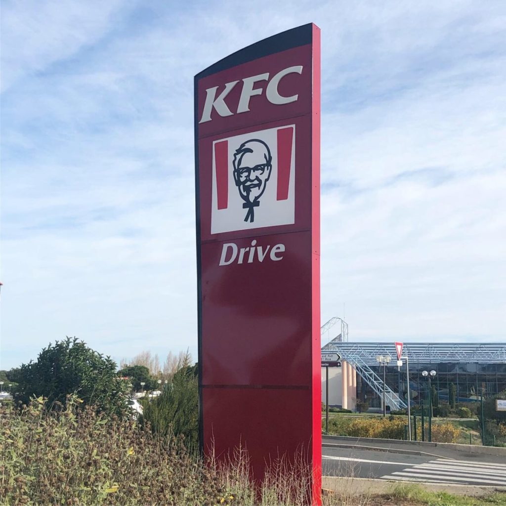 KFC renouvelle son image - Plastimage